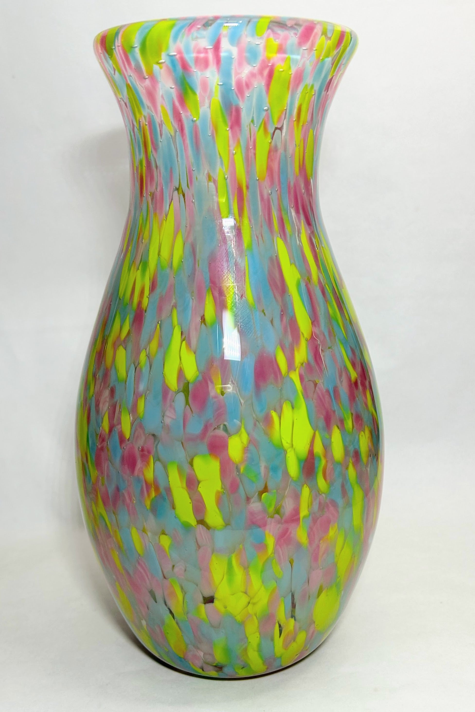 2024 Color of the Year Large Vase | Decatur Glassblowing